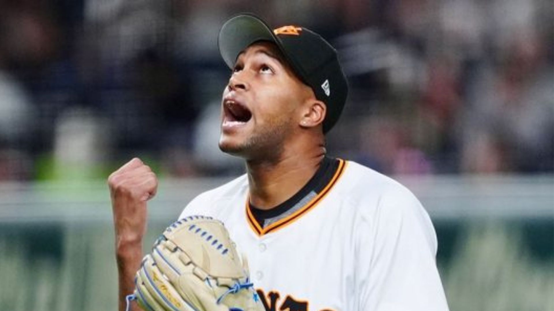 Raidel Martínez notches his ninth save in a Yomiuri win. (+Asian League ...